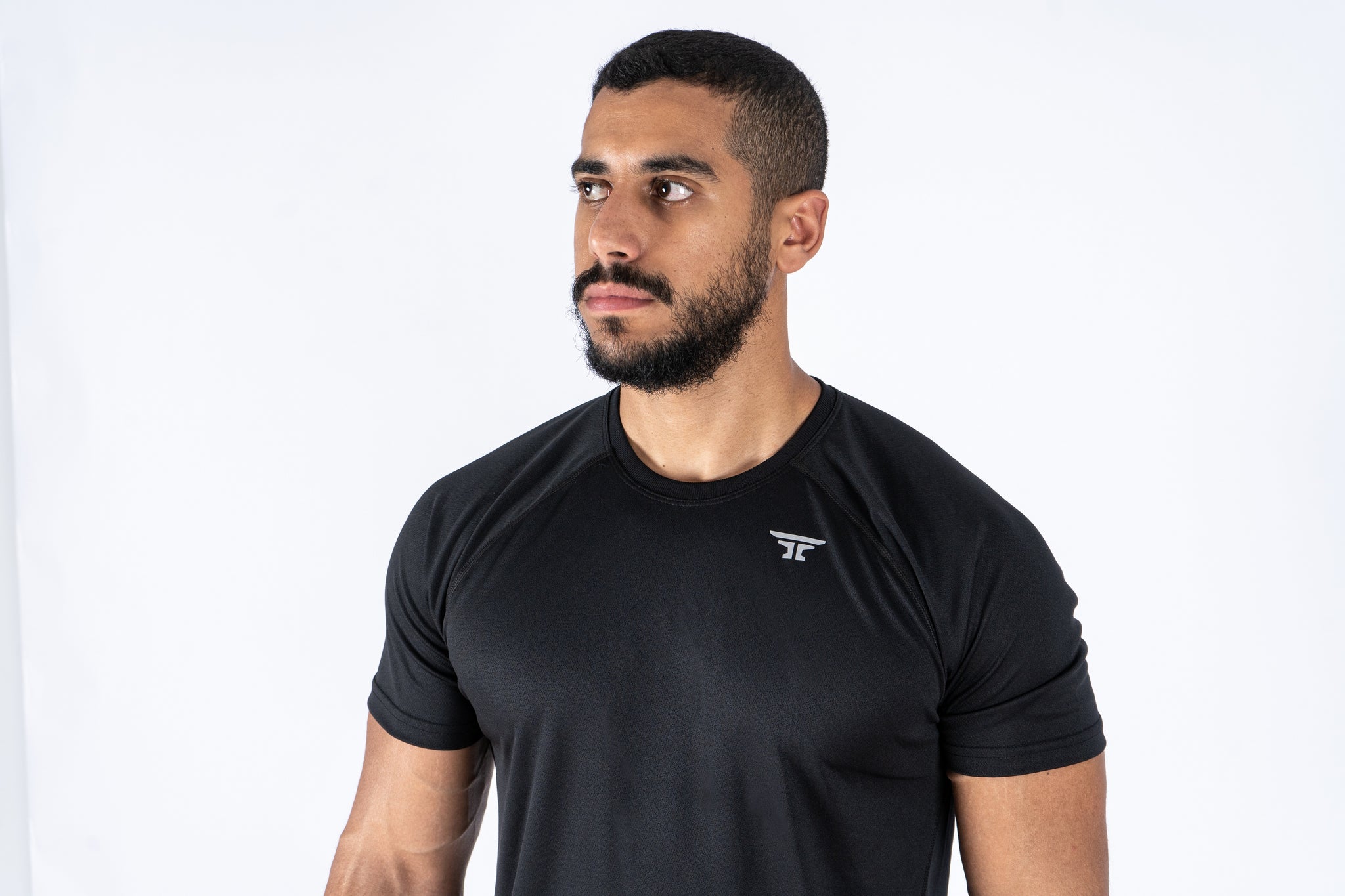 Runic Signature T-shirt Black – RUNIC